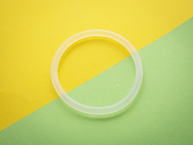 Anillo vaginal ¿Cómo funciona y qué tan eficaz es? - Salud Diez